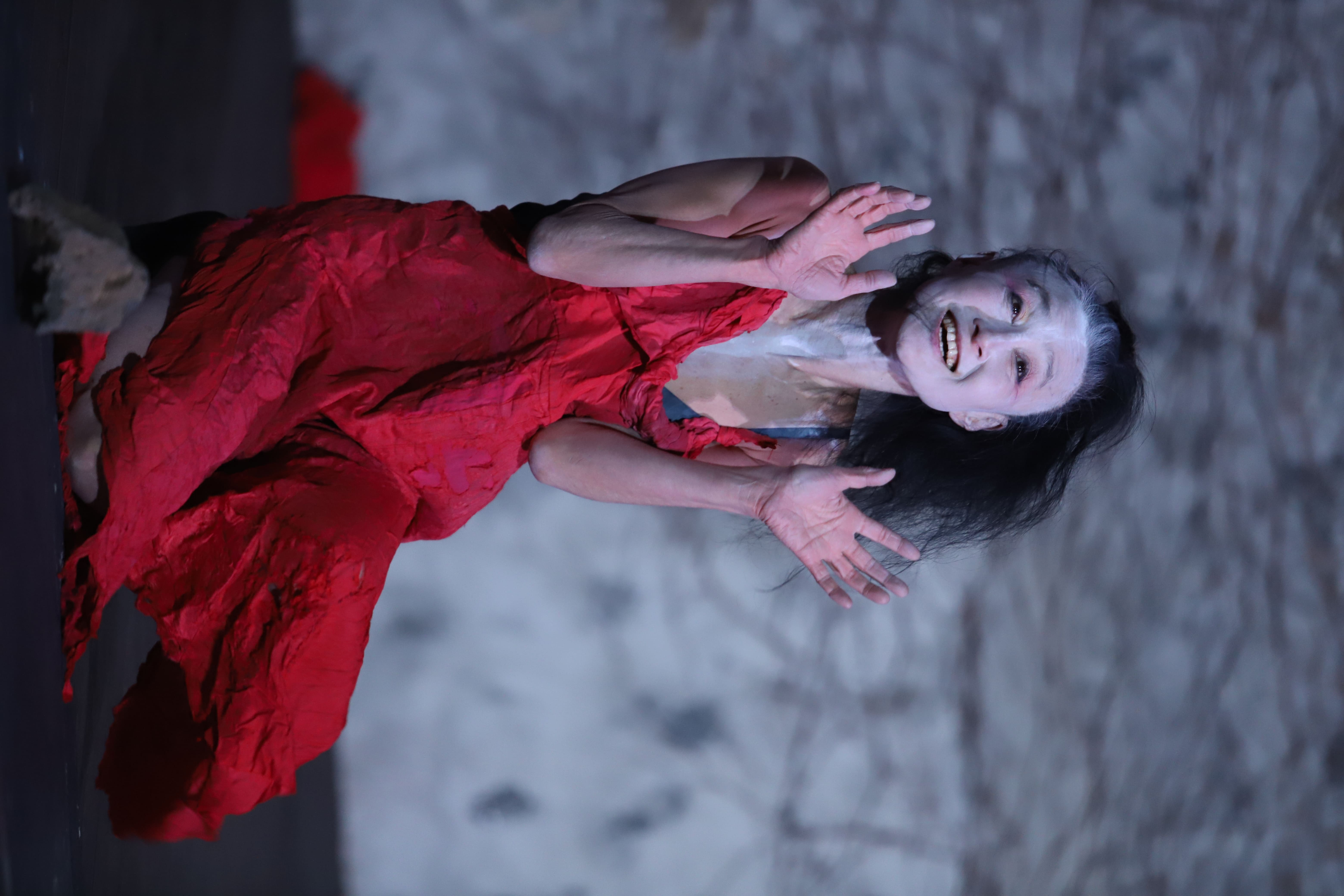 Before the Dawn - Yumiko Yoshioka (Japón/Alemania)